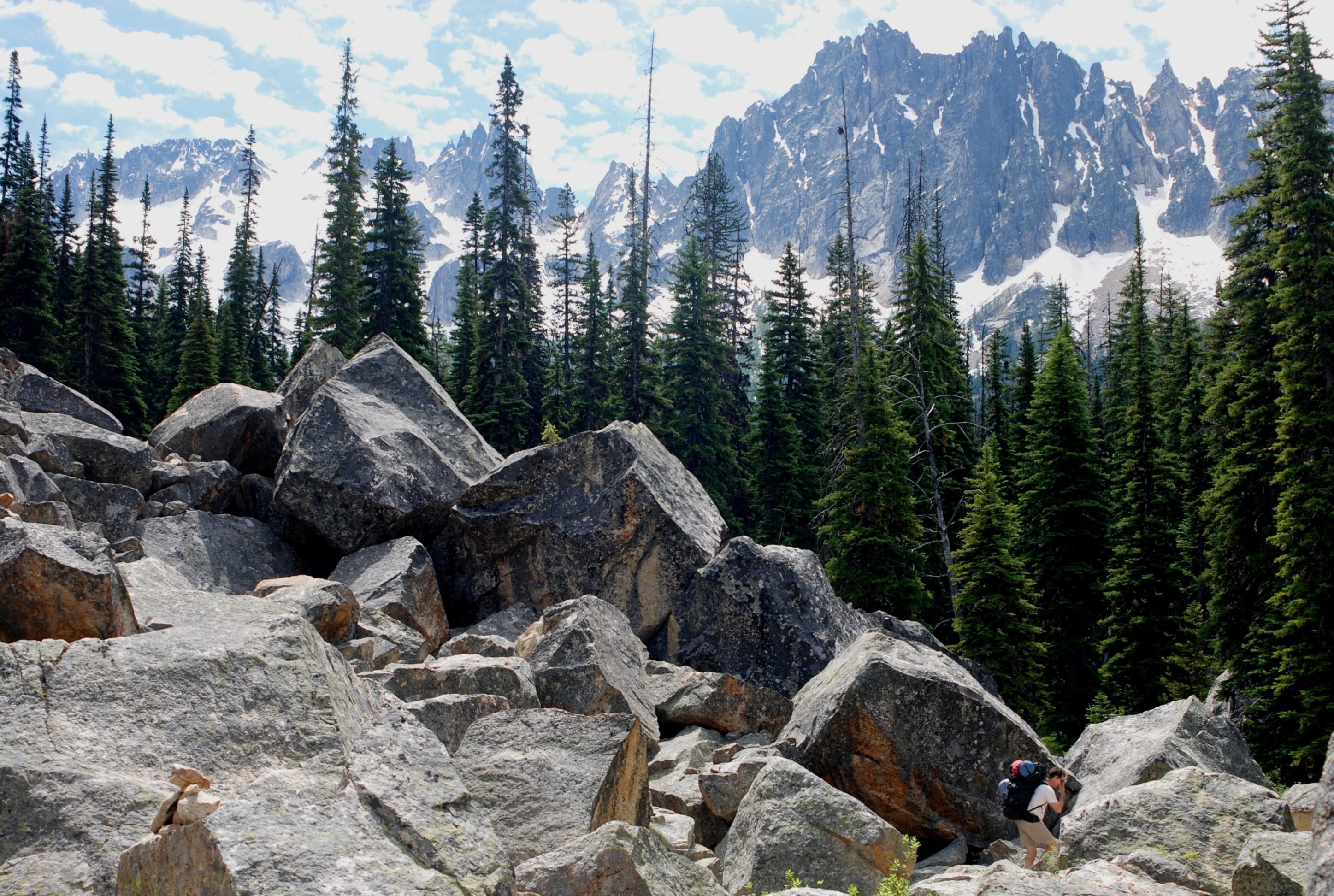 Juno Tower Clean Break | Mountain Madness